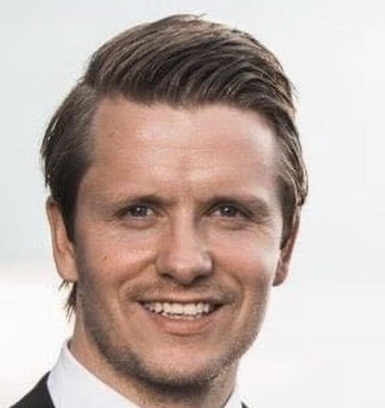 Tutustu tiimiimme - Oiva Health